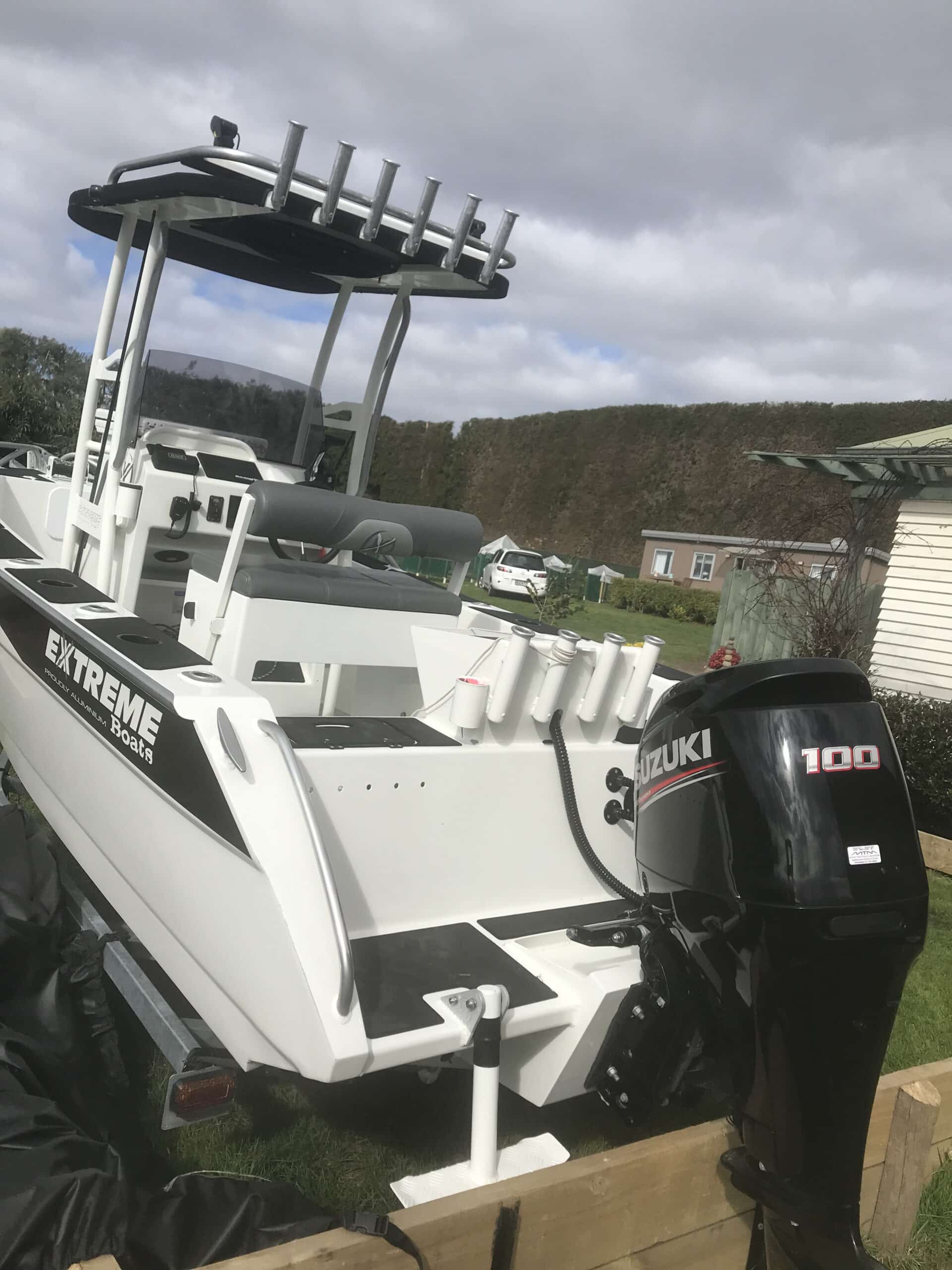 Extreme 545 center console - Boatyard